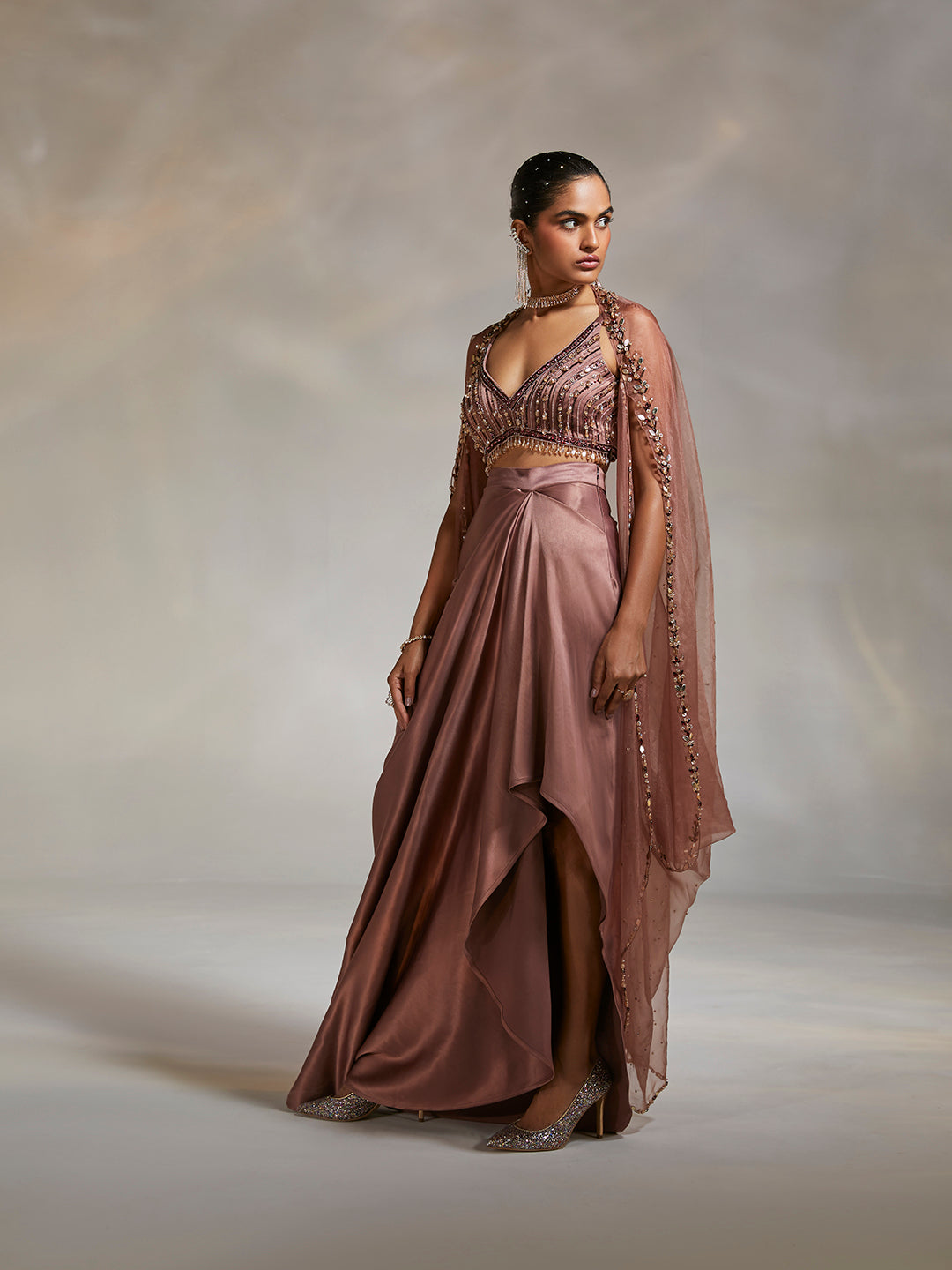 VIVIEN CAPE SET – bydivyaaggarwal