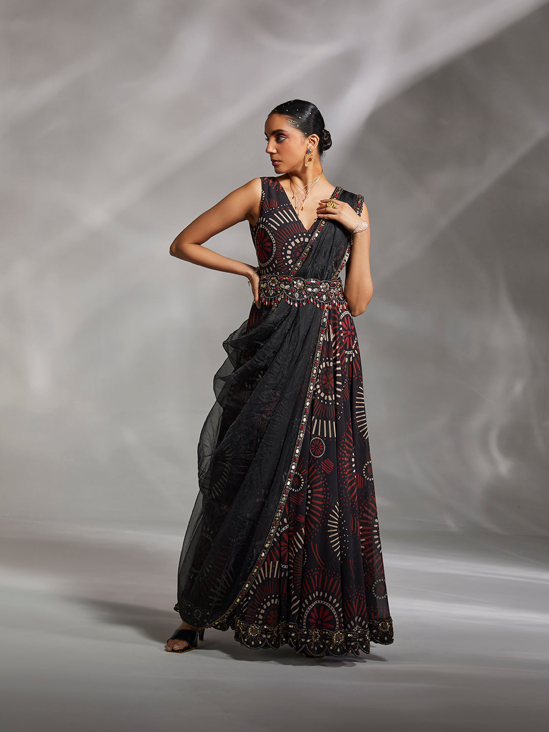 ADAOMA GOWN SET – bydivyaaggarwal